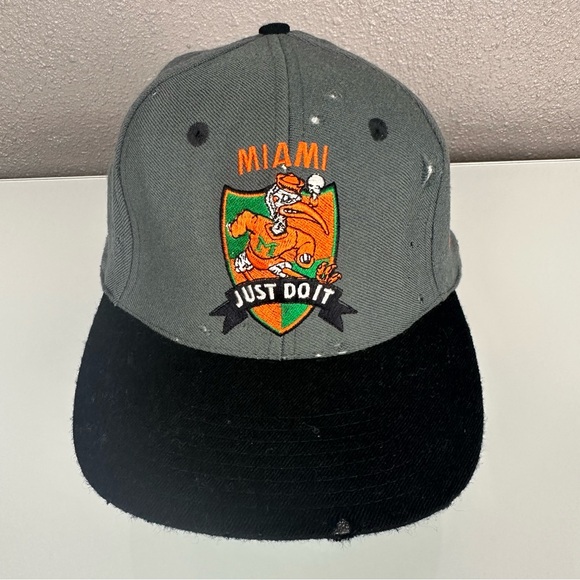 Nike | Accessories | Vintage Nike University Of Miami Hurricanes ...